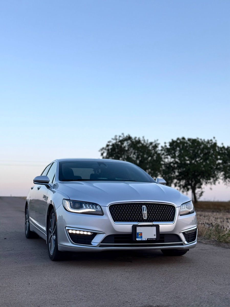 Lincoln MKZ 2018 г. с пробегом 71280 mi, Гибрид, 15700