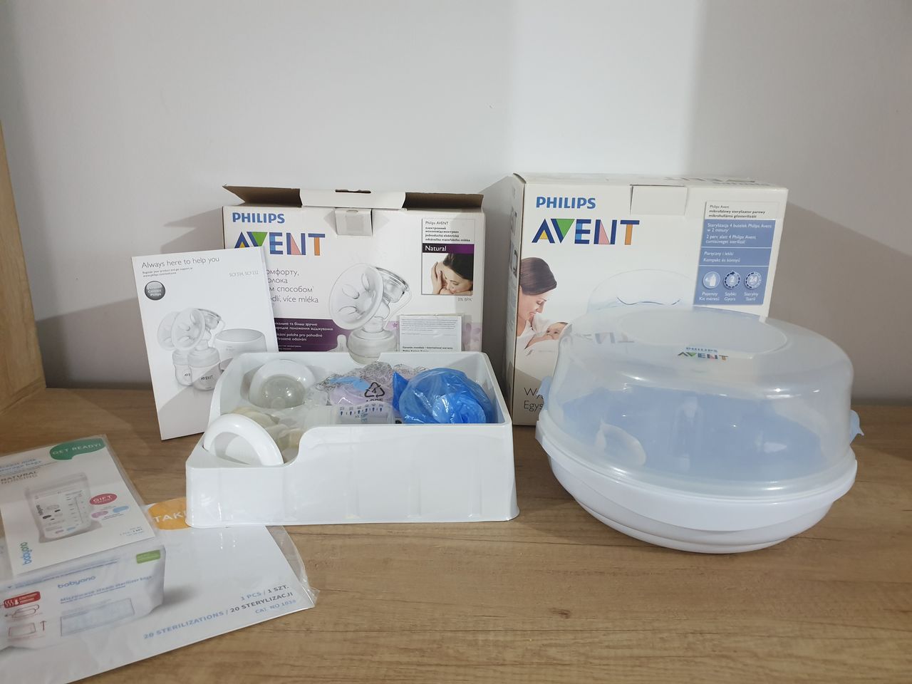 Philips Avent pompa electrica si sterilizator