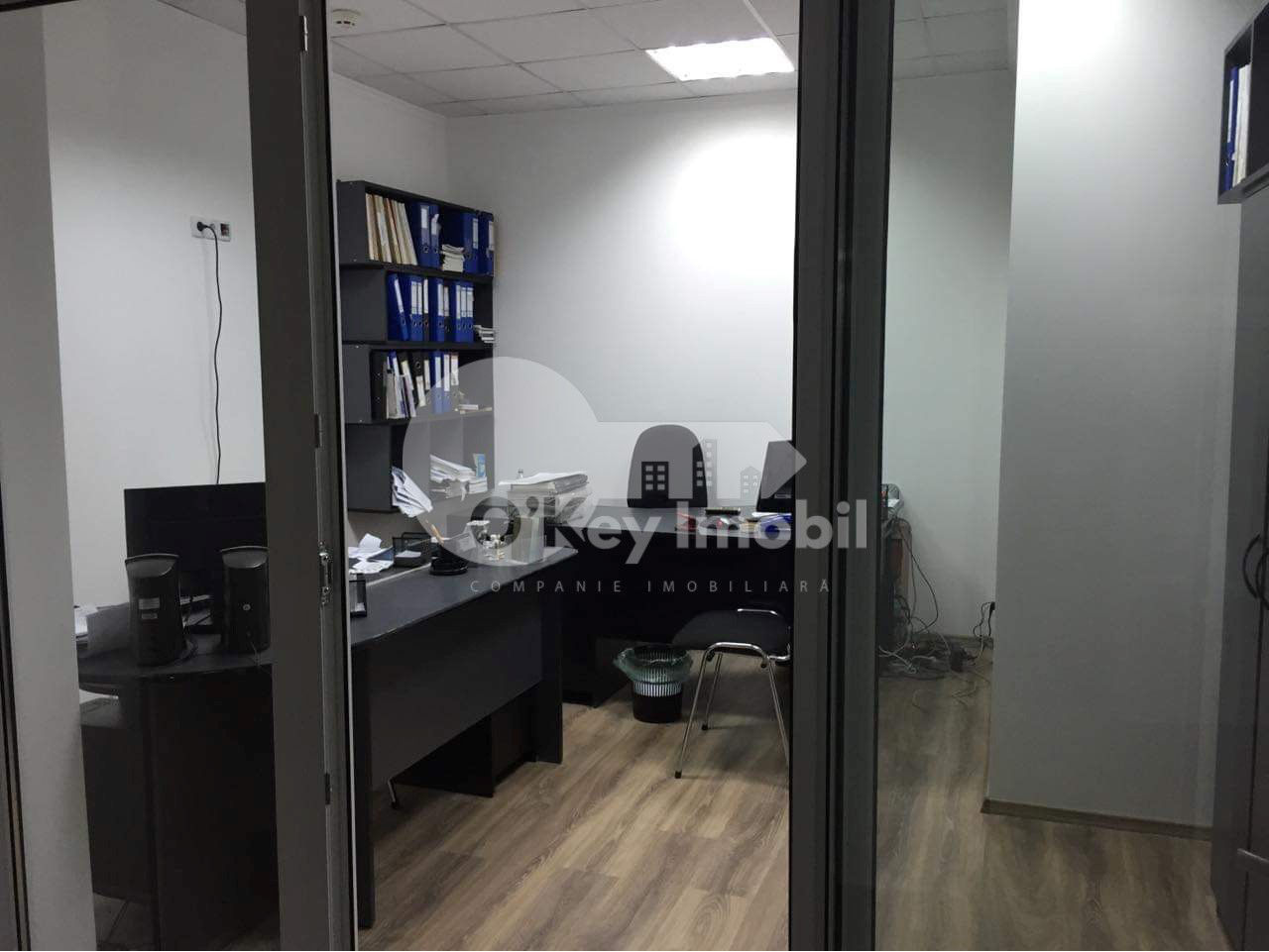 Chirie! Oficiu, 220 mp, Botanica 1750