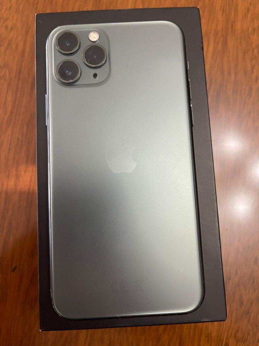 Se vinde iPhone 11 Pro în stare foarte bună, 9000 lei.