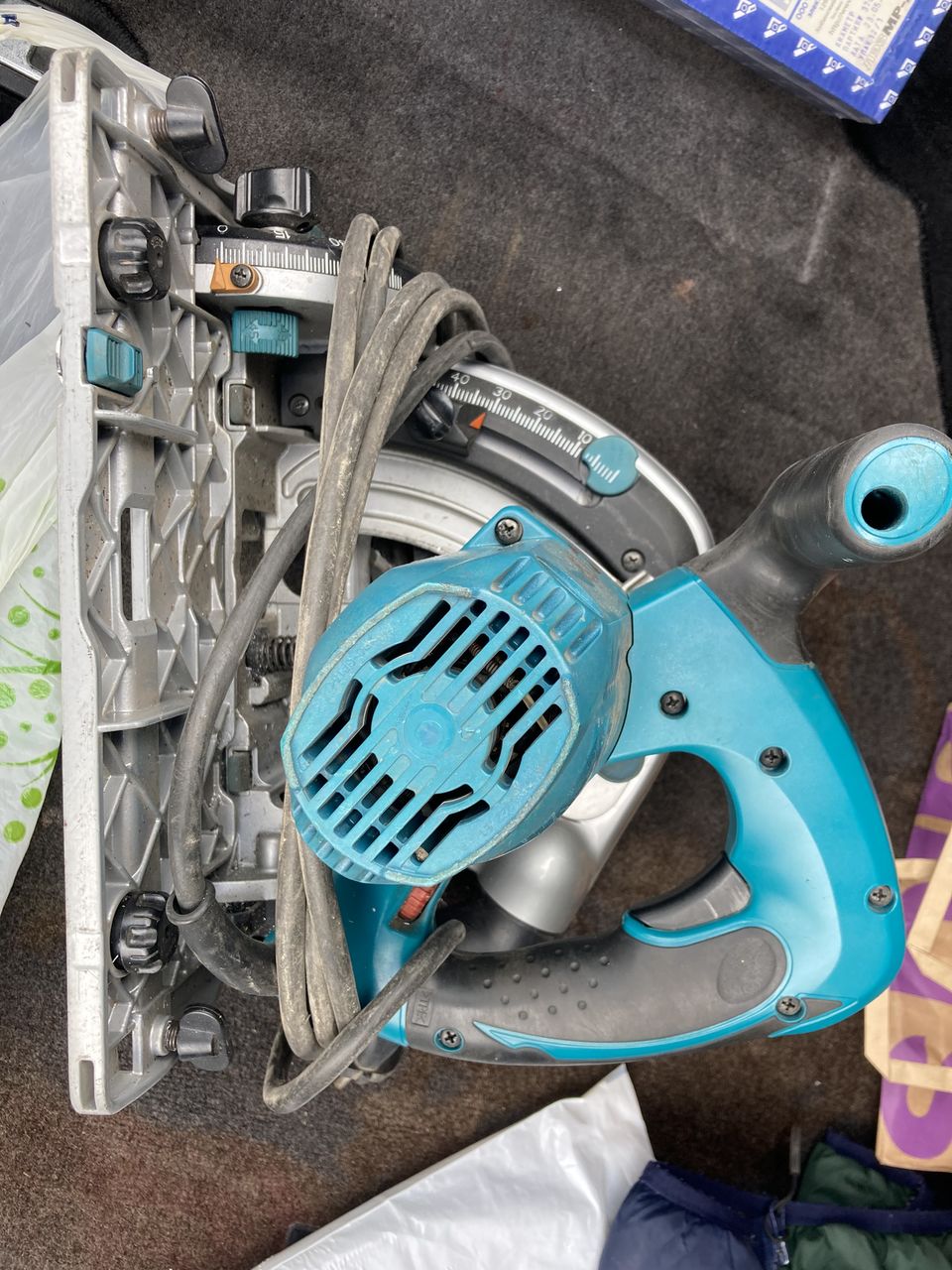 Makita SP6000
