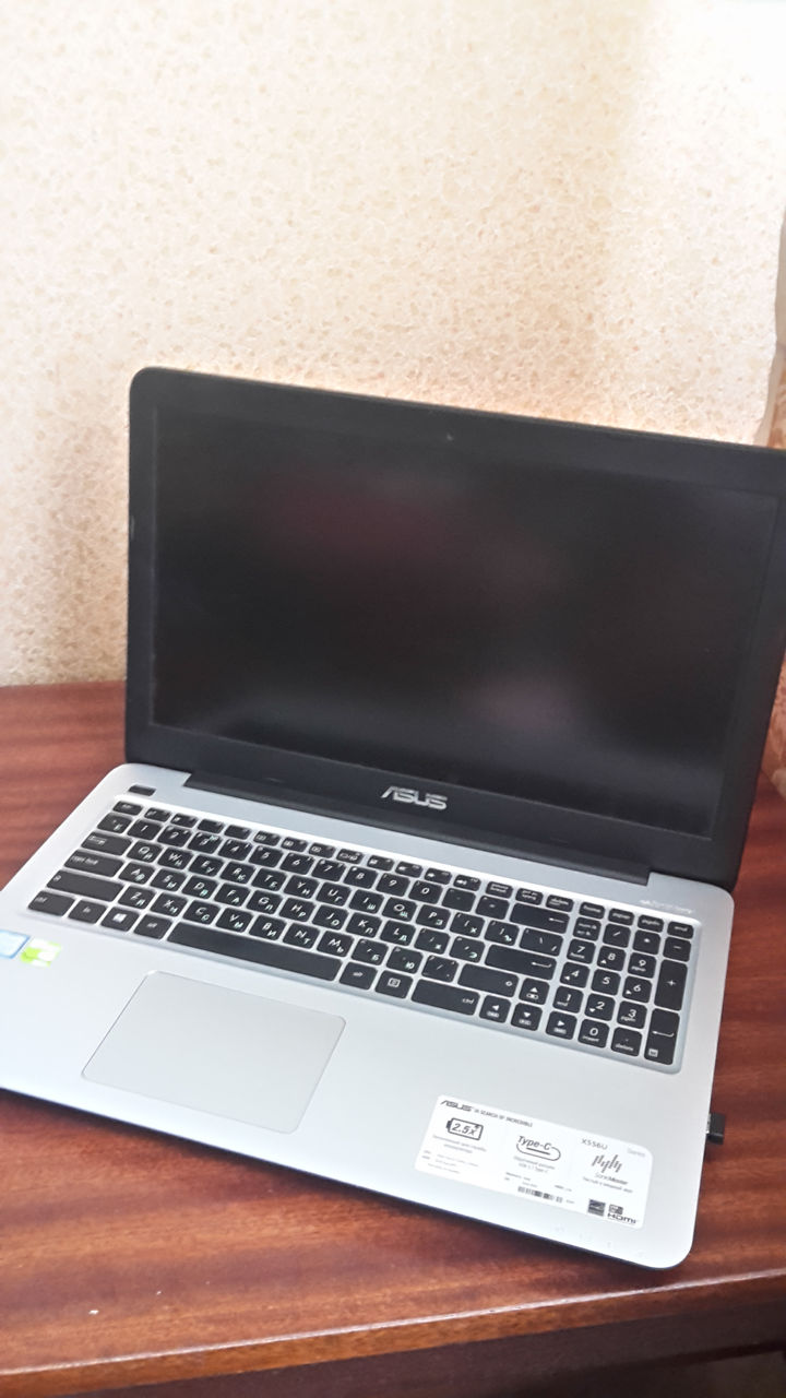 Asus x556u