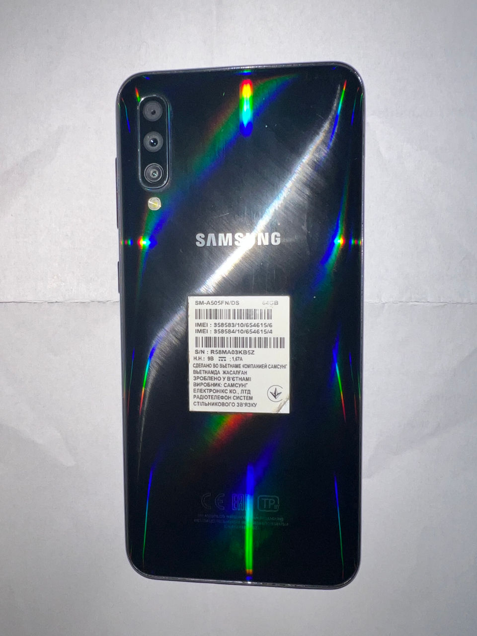 Продам Samsung A50