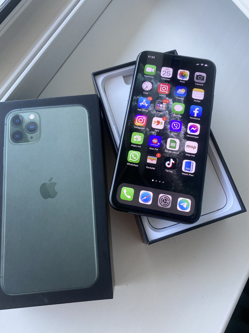 Iphone 11 Pro Max Midnight Green 64 Gb ideal