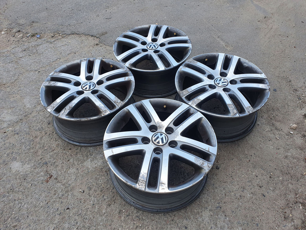 Set Discuri R16 5/112