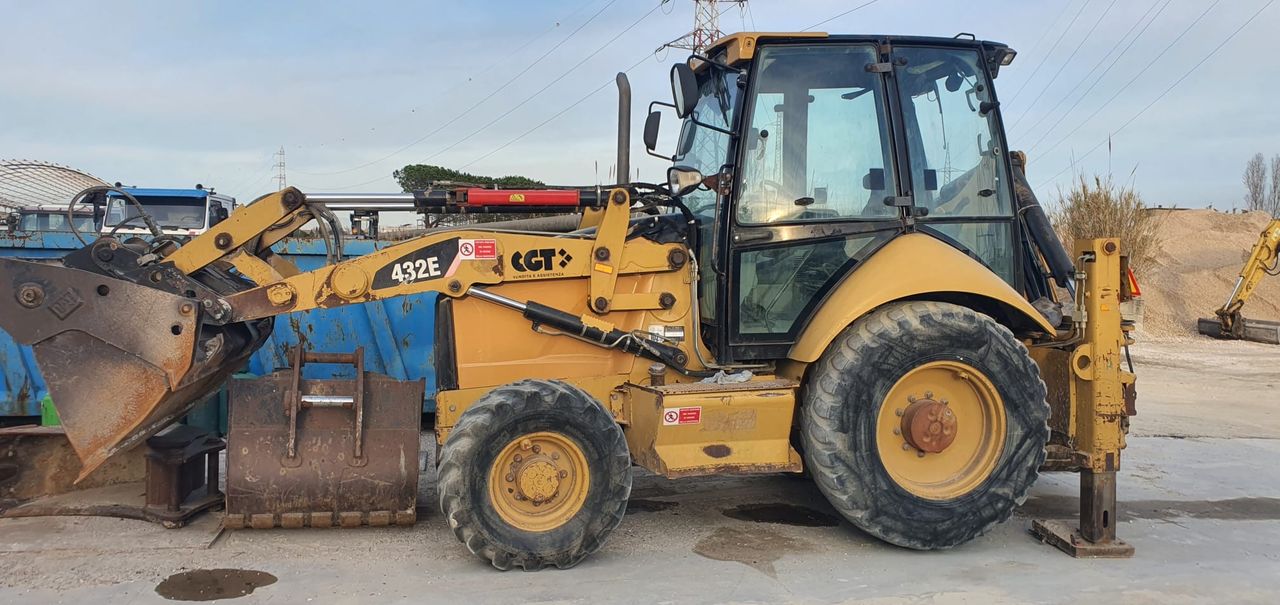 Cat 432 E anul 2008, ore 5500