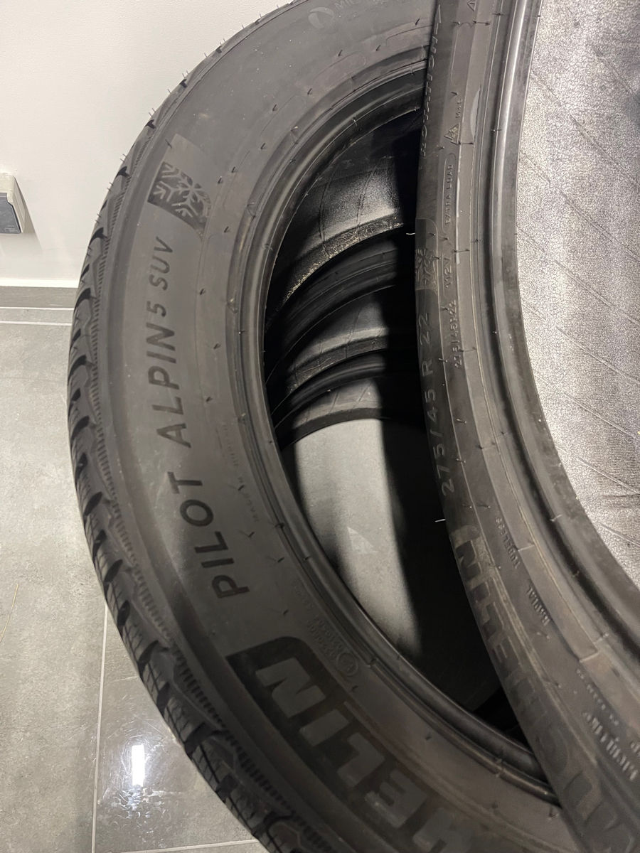 275/45 r22 Michelin noi