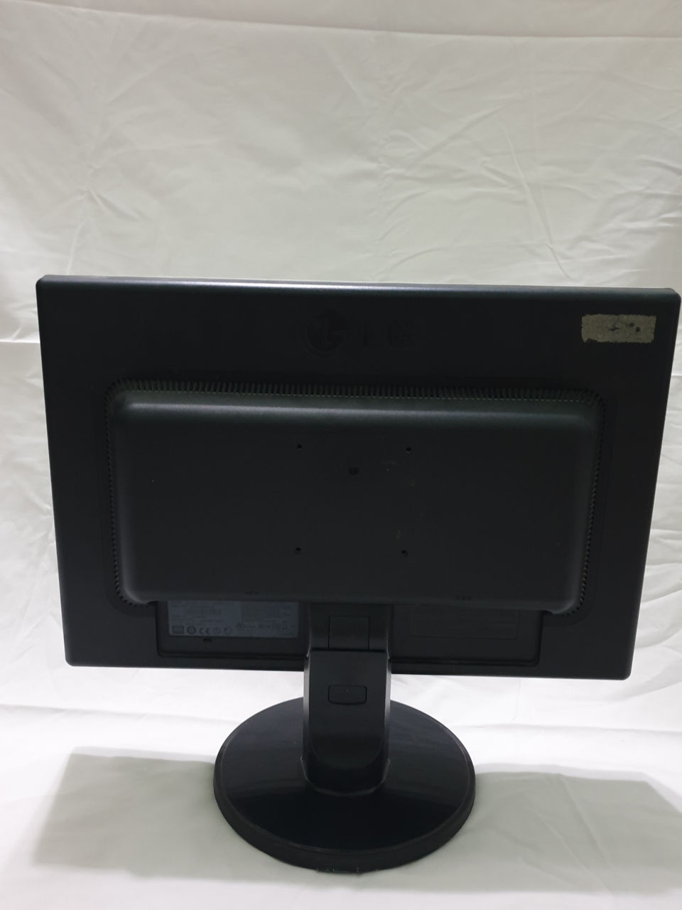 Vând monitor LG arata imaginea bine