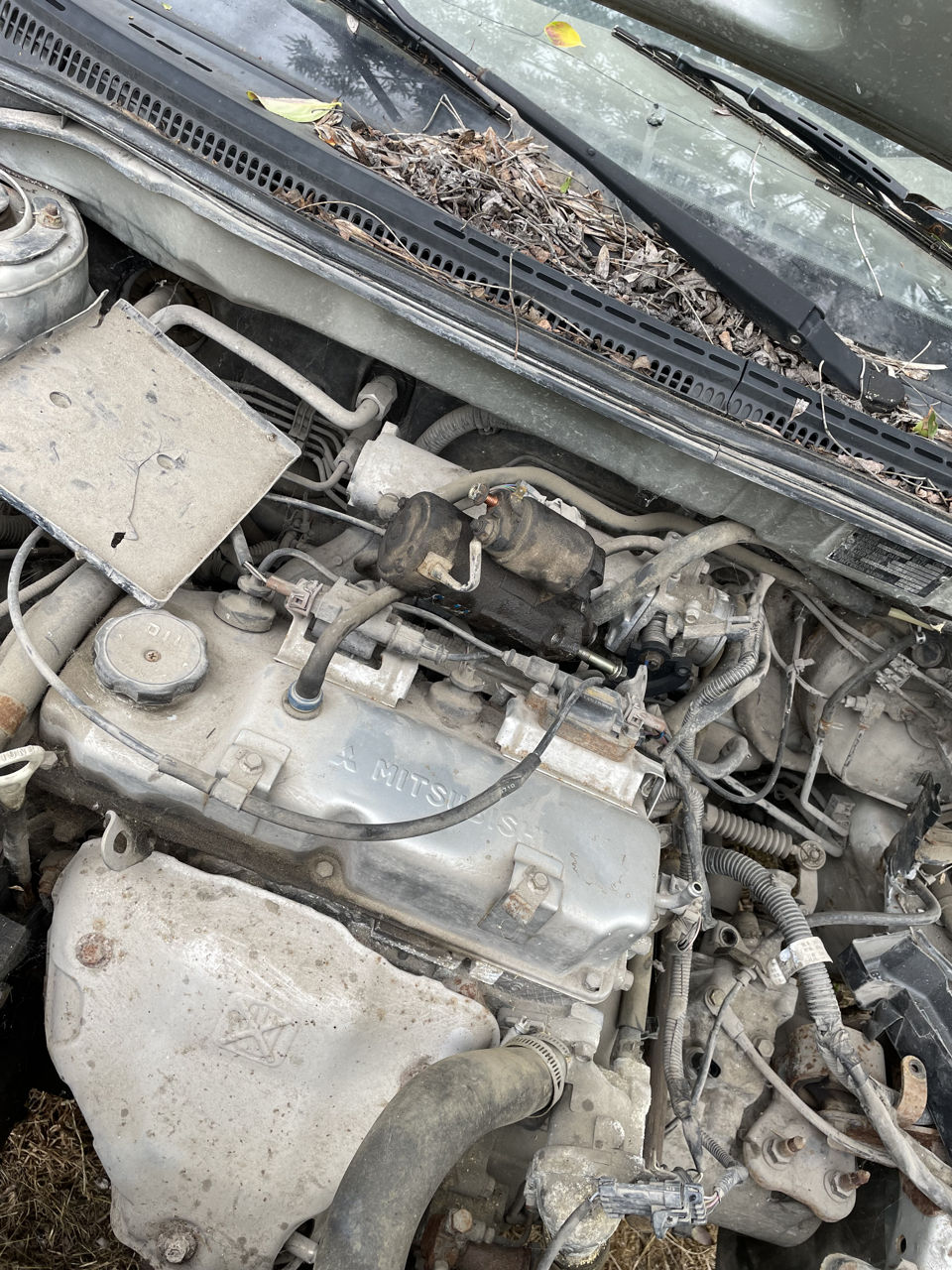 motor mitsubisu& byd f3