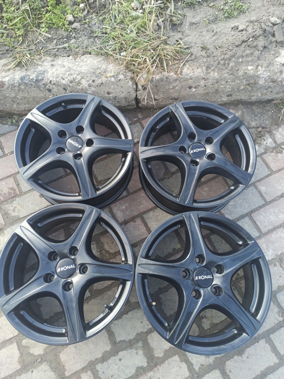 5/114.3 r16, 5x114.3 r16, 5/114,3 r16, 5 114 3 r16 S180150006