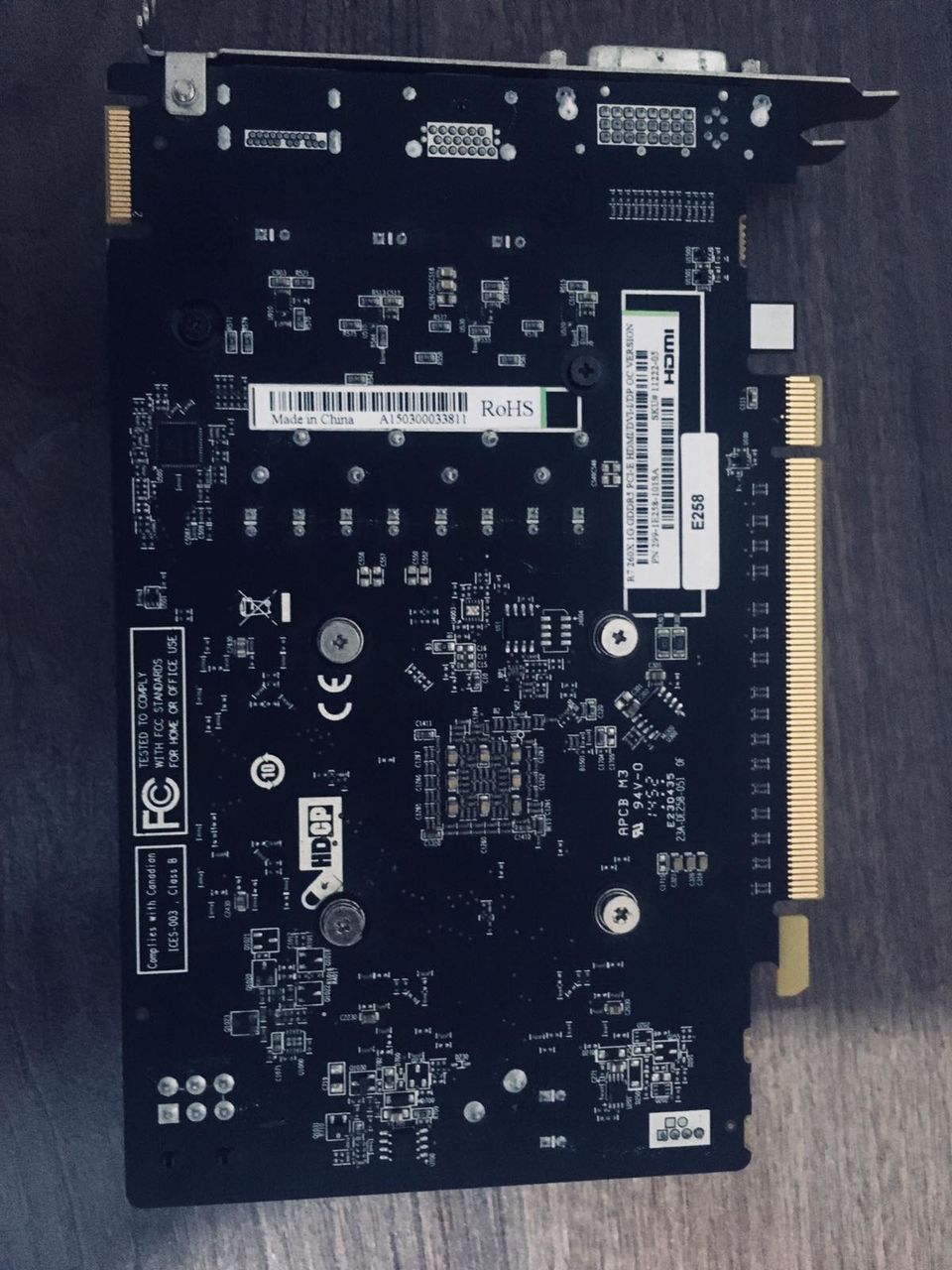 Placa video AMD Radeon R7 200 Series