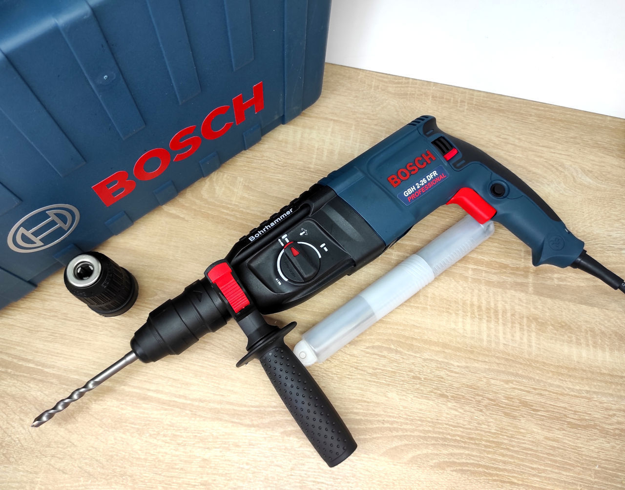 Perforator Bosch 2-26 DFR