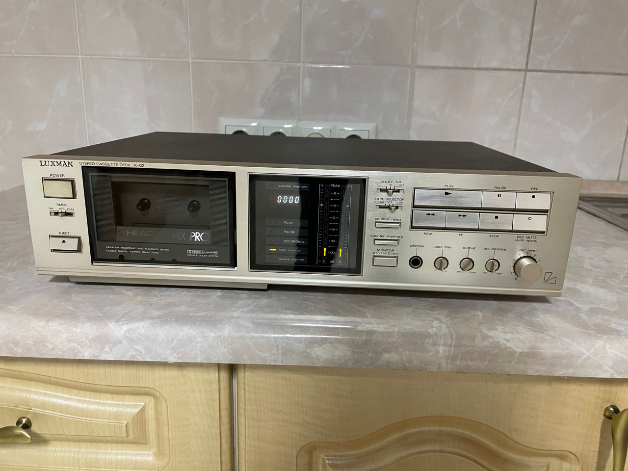 Luxman K-02 Cassette deck (3 Heads)