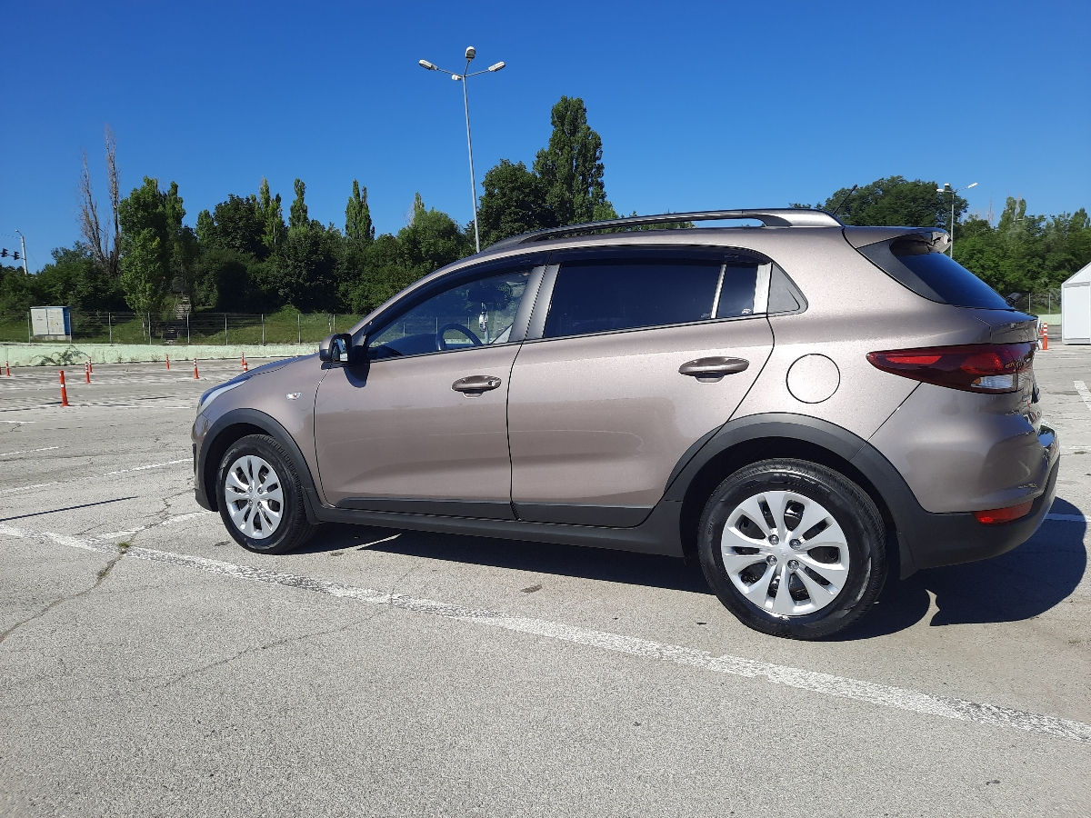 KIA Rio X-Line