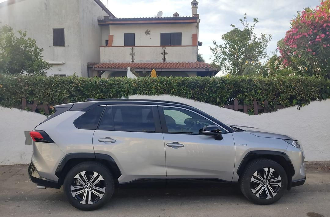 Jante Toyota RAV4/Lexus NX/ Yokohama 225 60 R18
