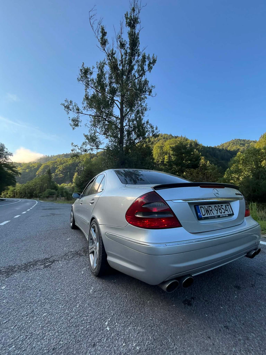 Mercedes E-Class an. 2005 cu rulaj 340000 km, Diesel, 3400