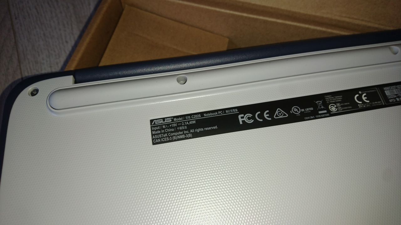 Asus chromebook c202s новый