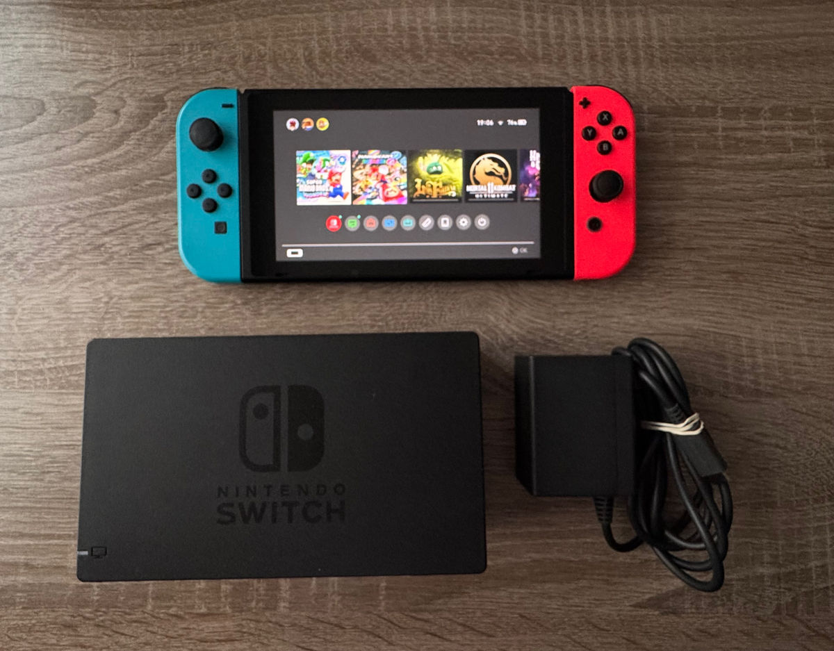 Nintendo Switch - 4200 lei cu jocuri