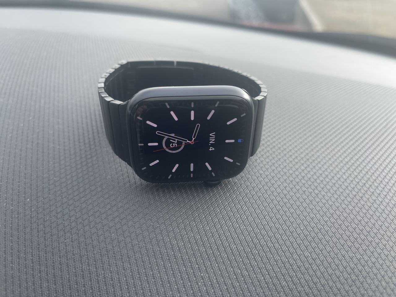 Apple Watch Series 7 45mm - 360 Euro