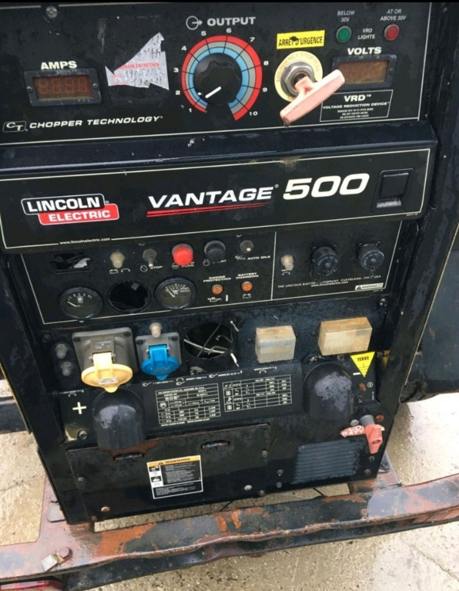 Motor Perkins N844L tip GP71304N. Patru cilindri.