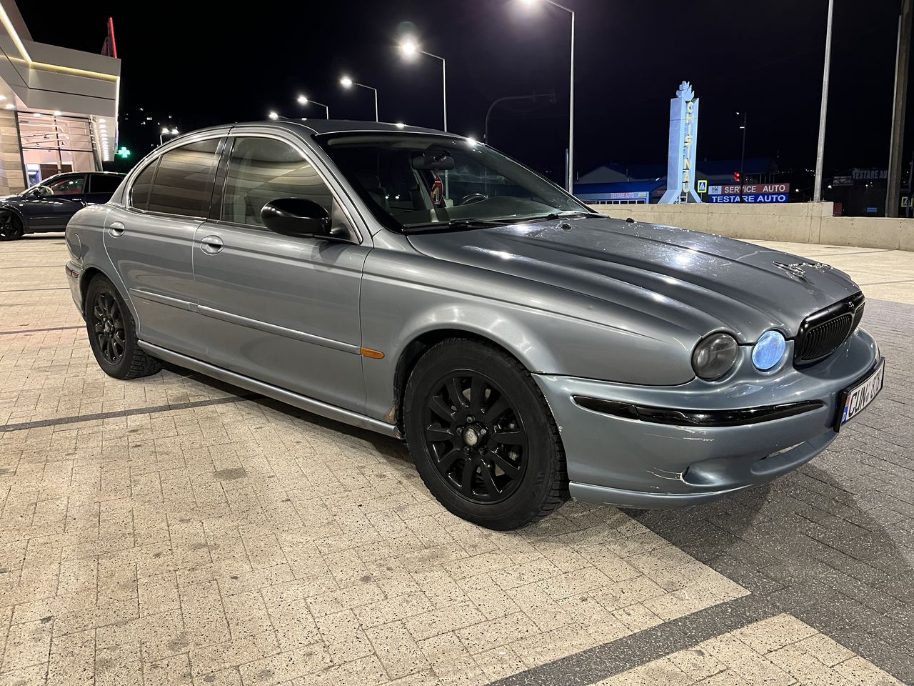 Jaguar X-Type