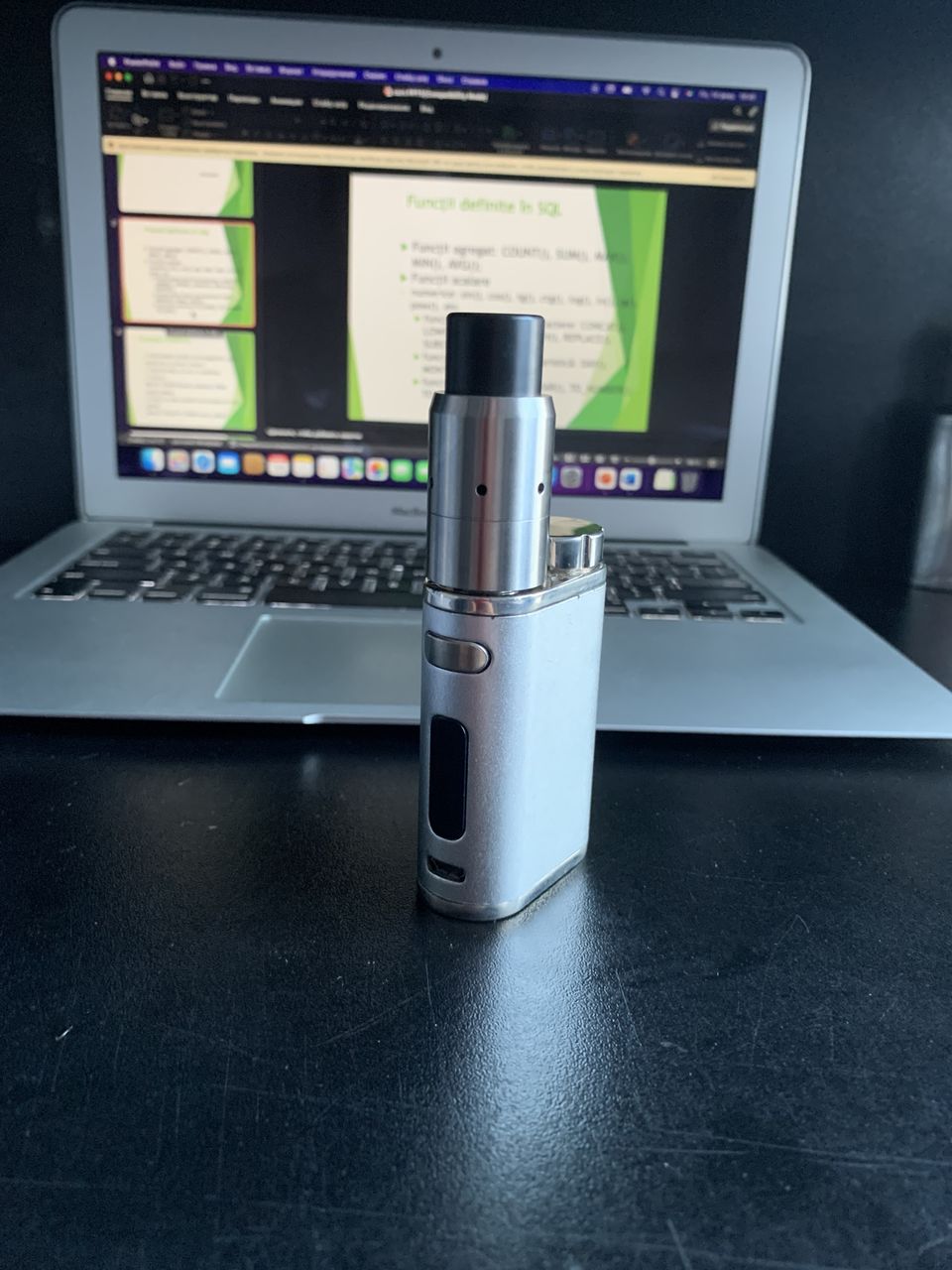 Vape istick pico