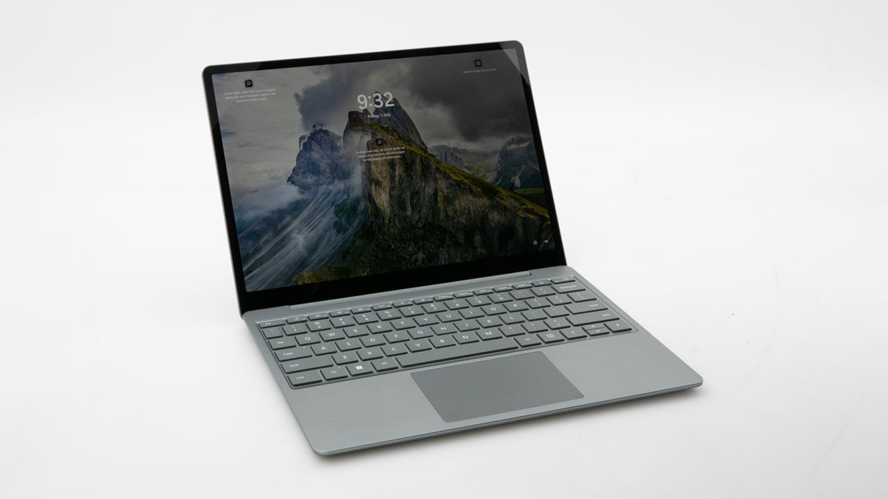 Microsoft Surface Laptop Go 2 Ultrabook!