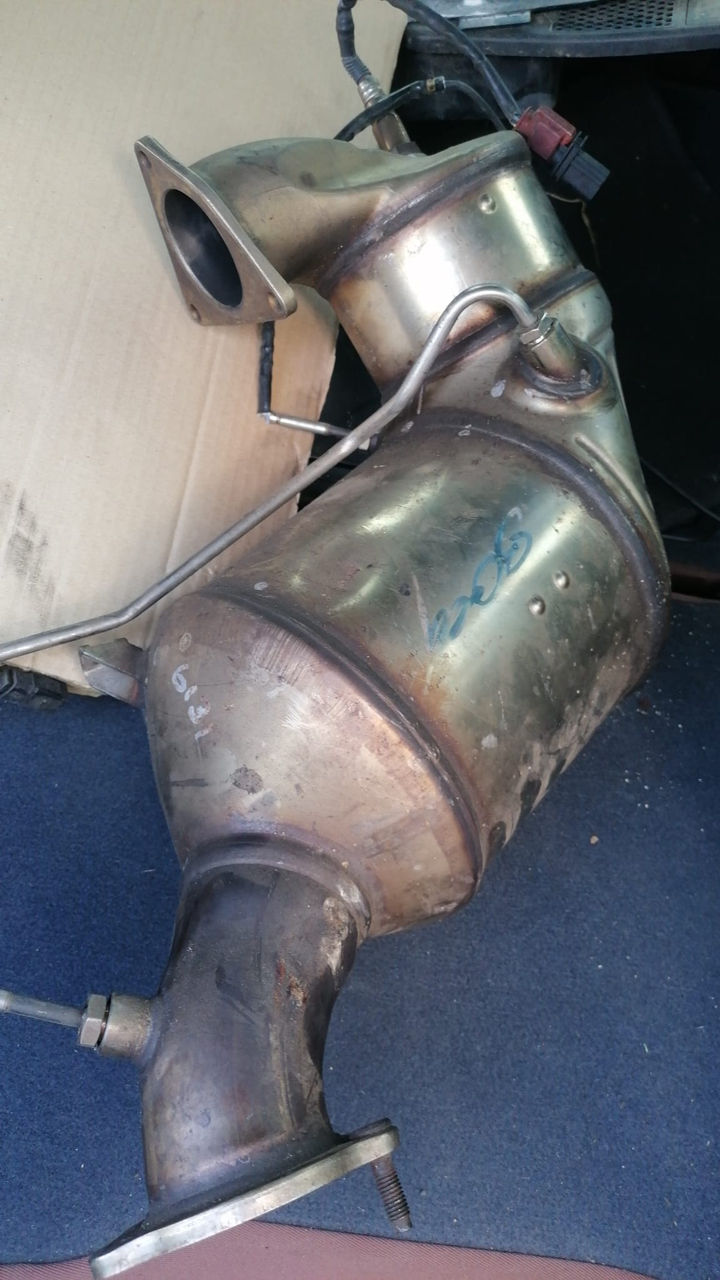 Катализатор / catalizator audi no: 4g0131765c