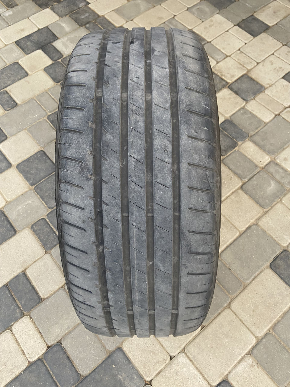 Lassa 225 / 50 / R17 ( лето )