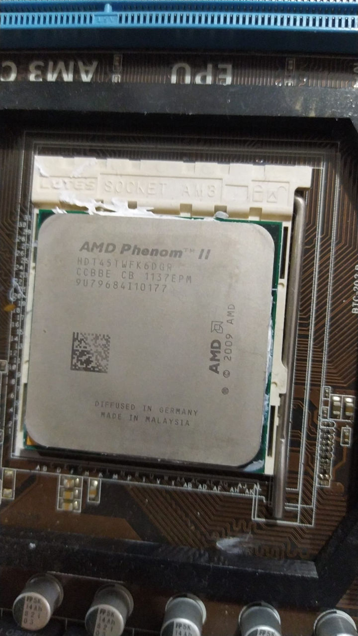 AMD FX D4130 / AMD FX D8150 / AMD Atlon AD7750