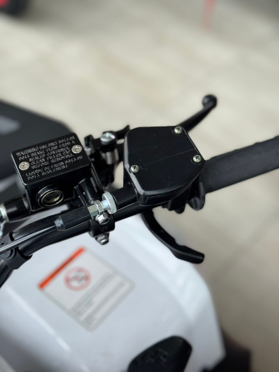 Kayo AU180/REDUCERE an. 2025 cu rulaj 1 km, 29475 MDL