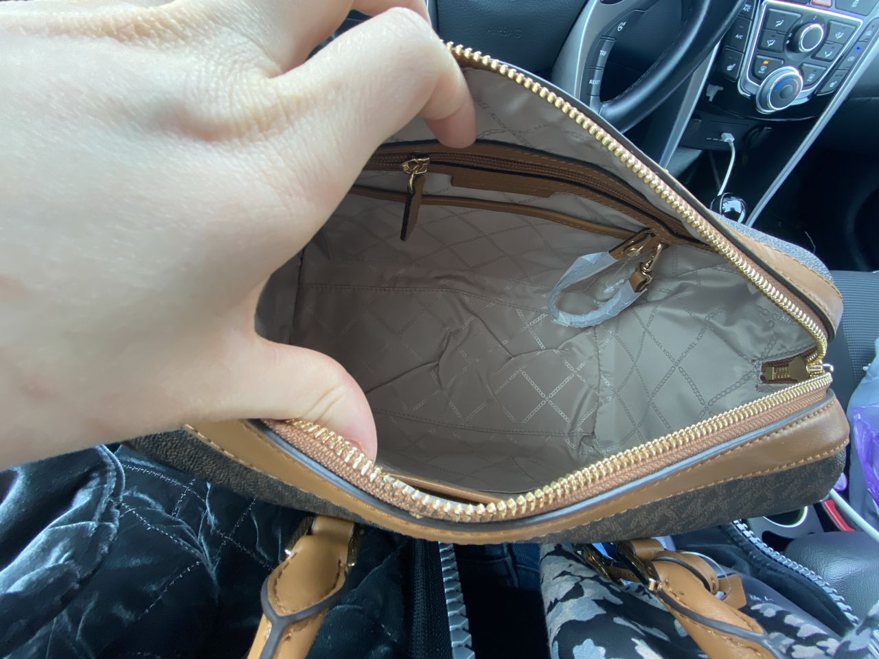Geanta Michael Kors