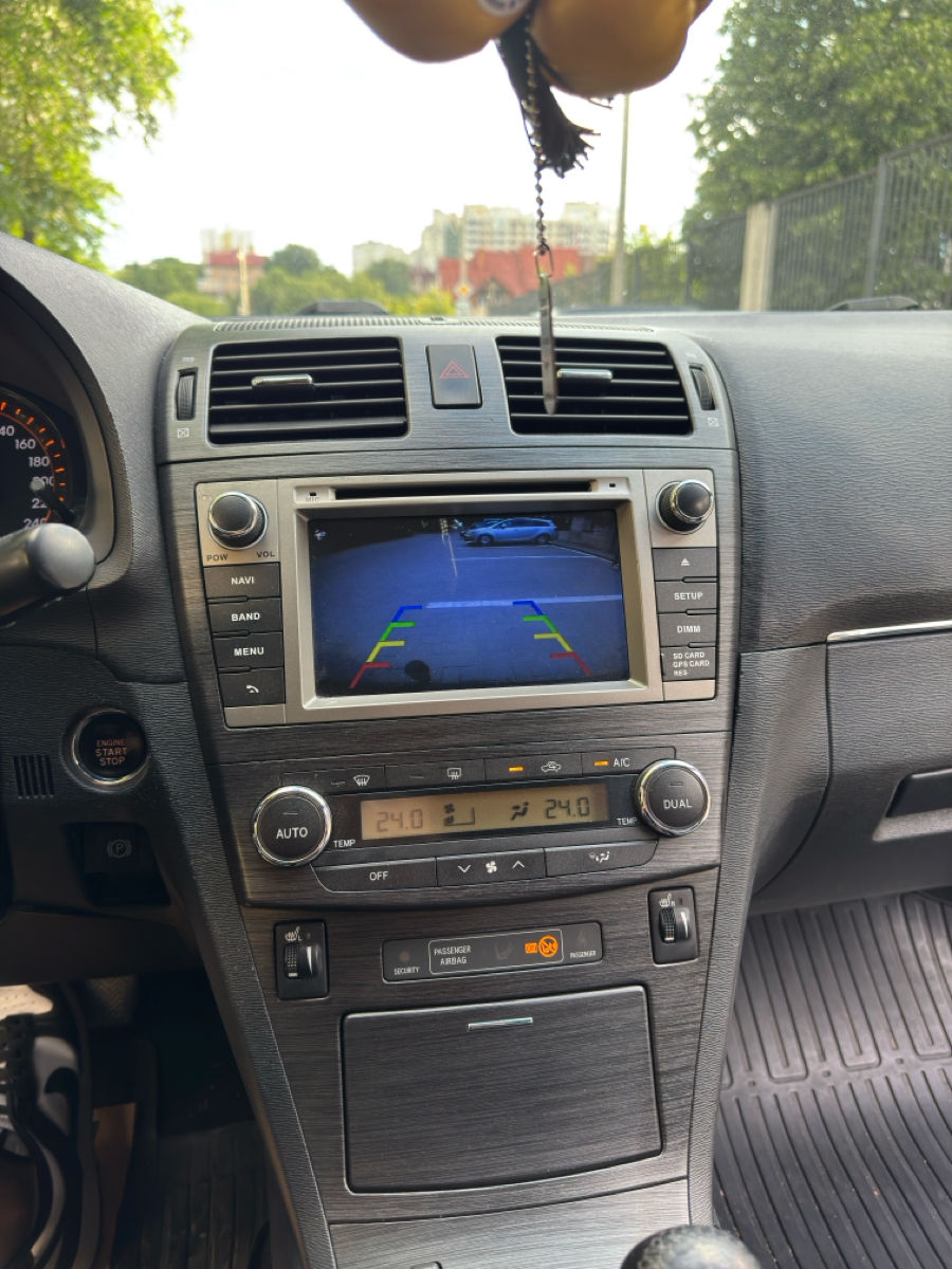 Toyota Avensis an. 2011 cu rulaj 280000 km, Diesel, 8400