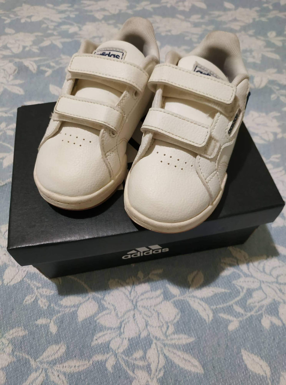 Оригинальные кроссовки adidas
