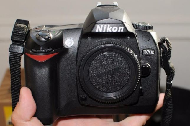 Nikon D70S Pro