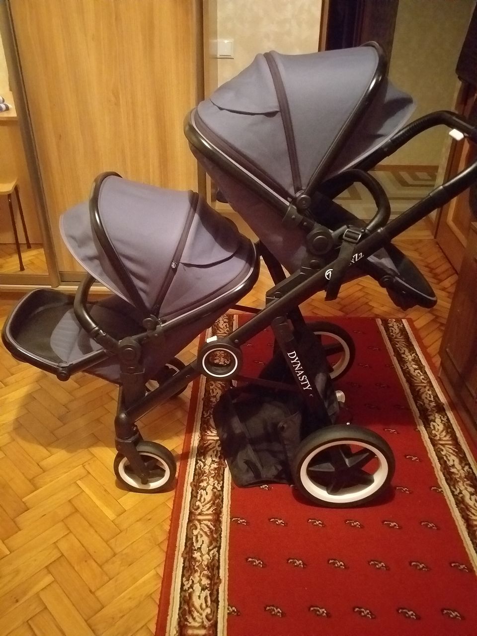 Продам коляску 2в1для близнецов или двойняшек. Коляска в идеальном ...