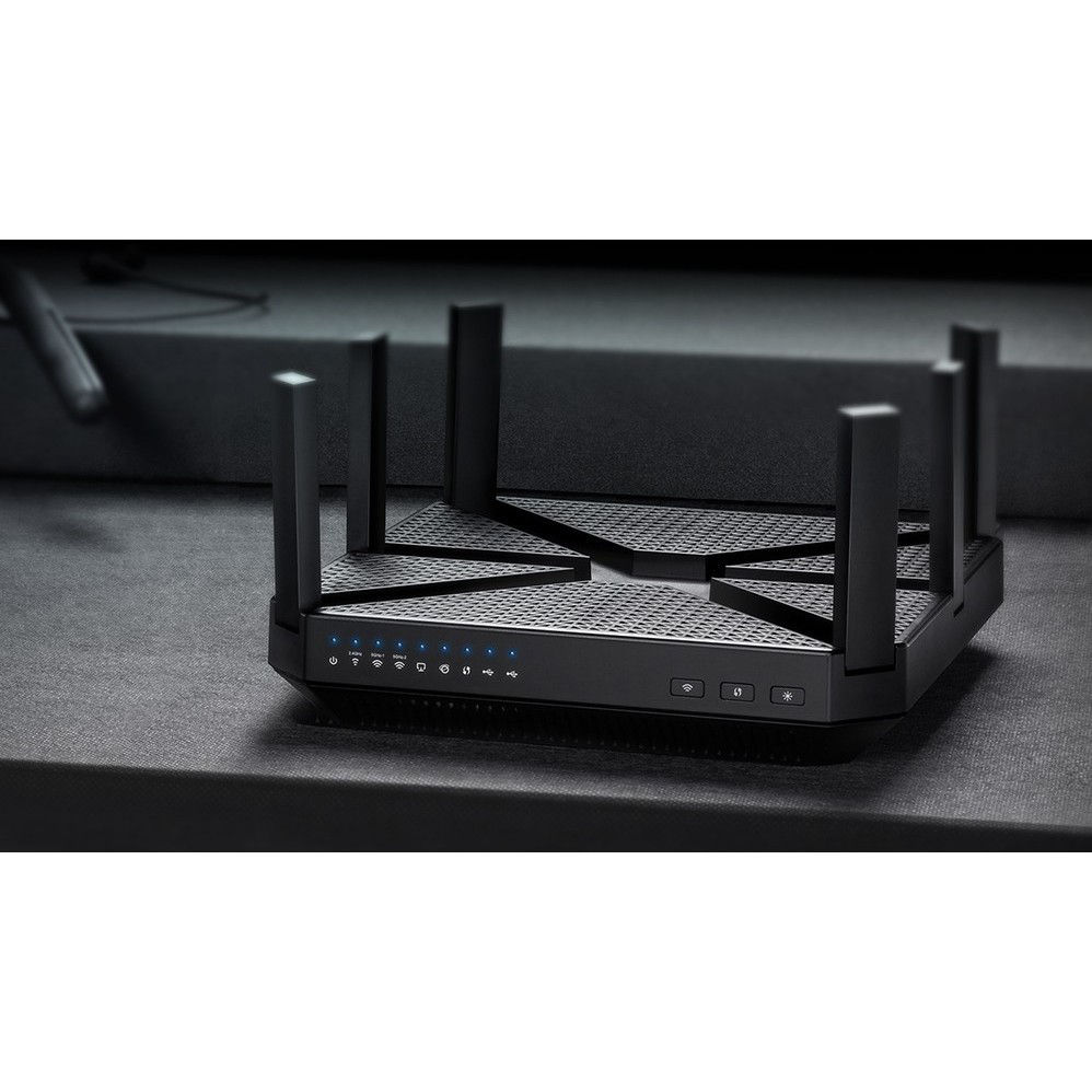 AC4000 router la pret ideal 10/10 la reducere de 70%
