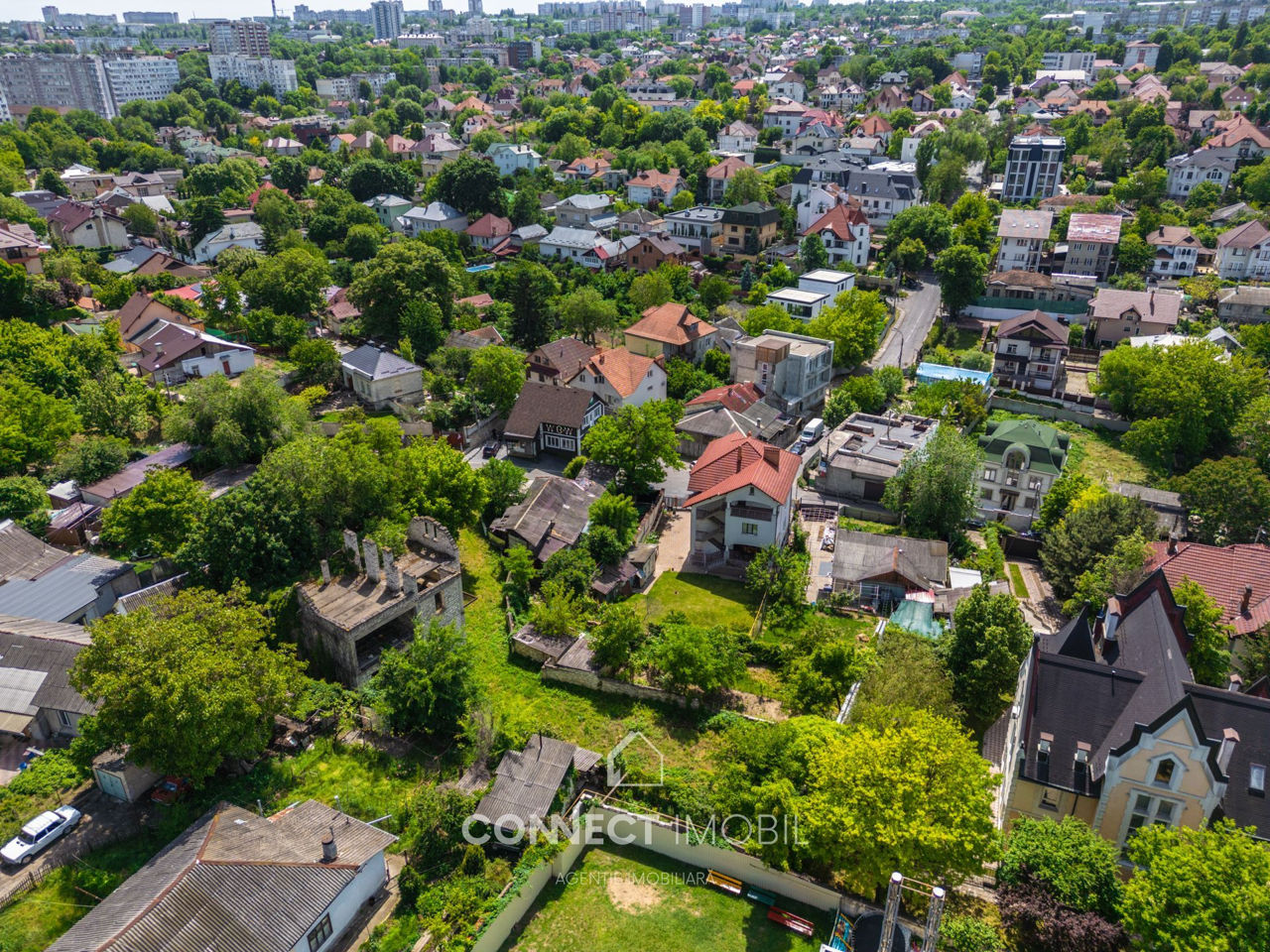 Str. Anton Crihan,Centru,Chisinau.