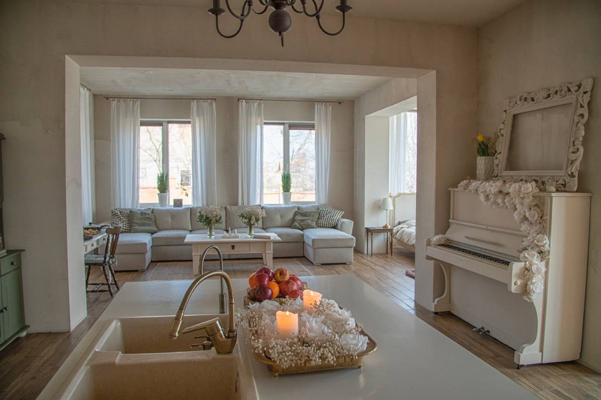 Casa + 16 ari teren! Porumbeni/Magdacesti!