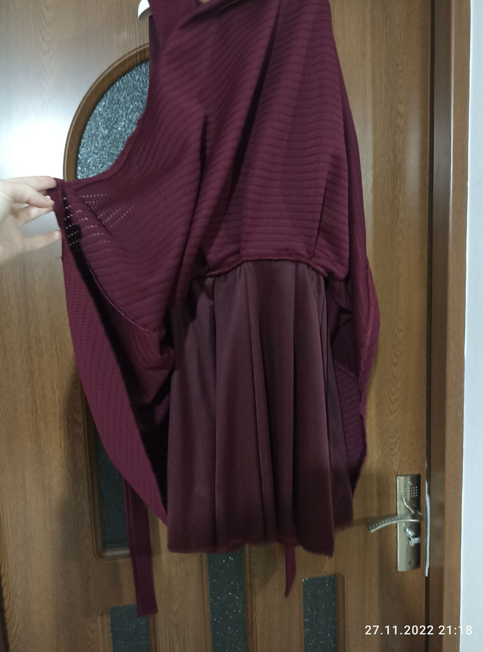 Rochie noua S/M bordo inchis
