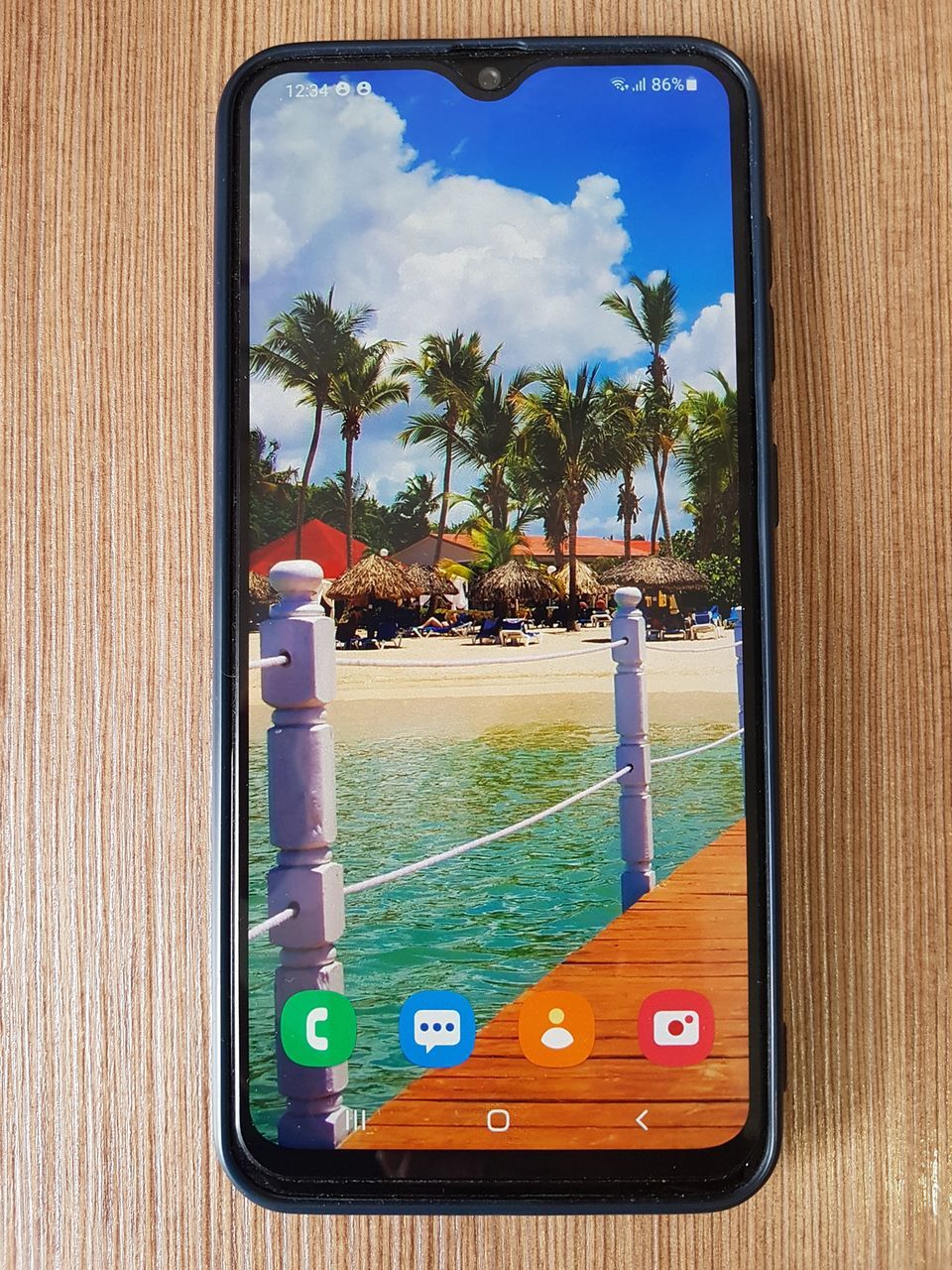 Продаю смартфон Samsung A30 (2019)