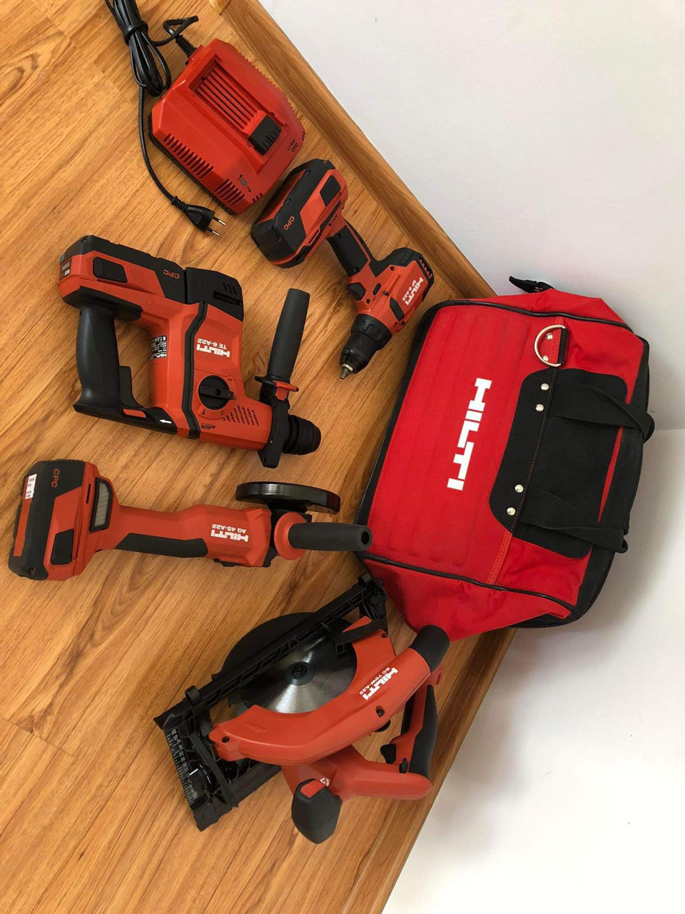 Set Hilti 1100€