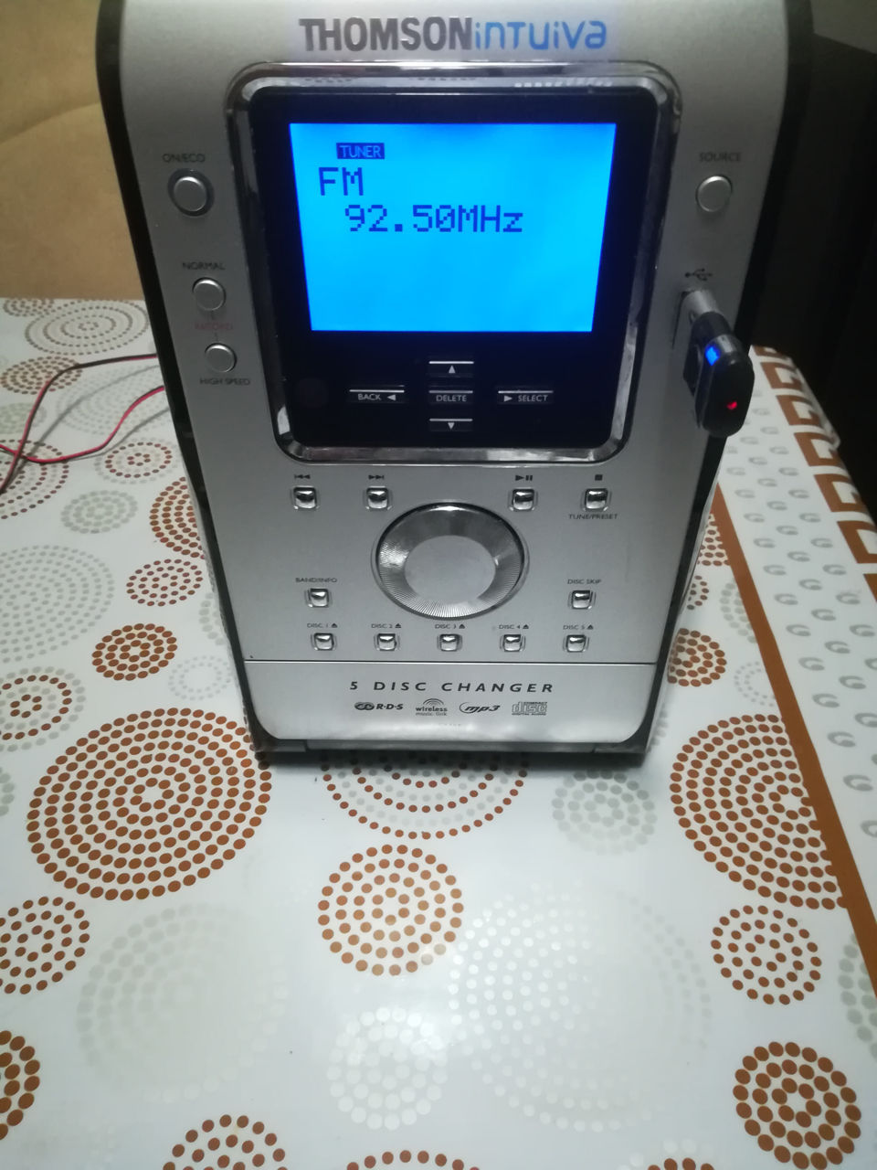 Thomson Intuiva AM/FM RDS Receiver. wireless/mp3/5CD/usb