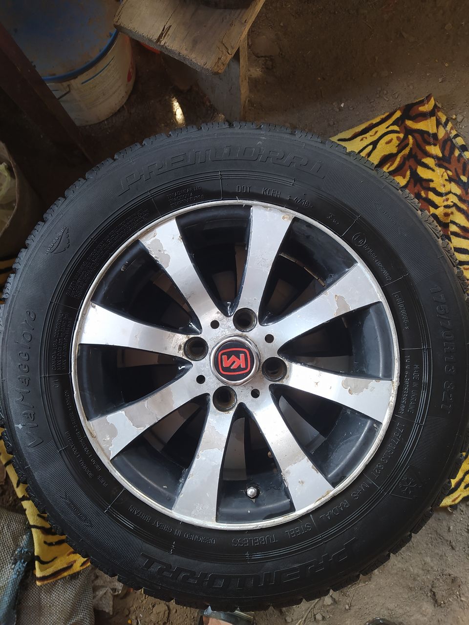 Vind discuri cu2300 cu tot cu scaturi scriți Instagram originalwarcraft sau sunați la .0.6.8.050648