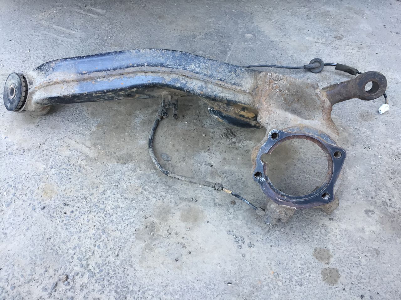 Hyundai Santa Fe 2003 рычаг задний 5510126700 5510126600 5510026700 ...