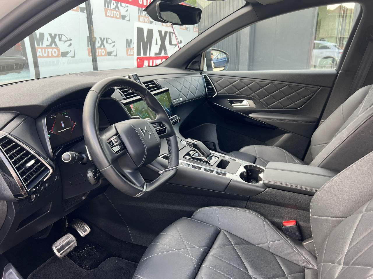 DS Automobiles DS 7 Crossback 2021 г. с пробегом 95000 км, Плагин-гибрид (бензин), 22990