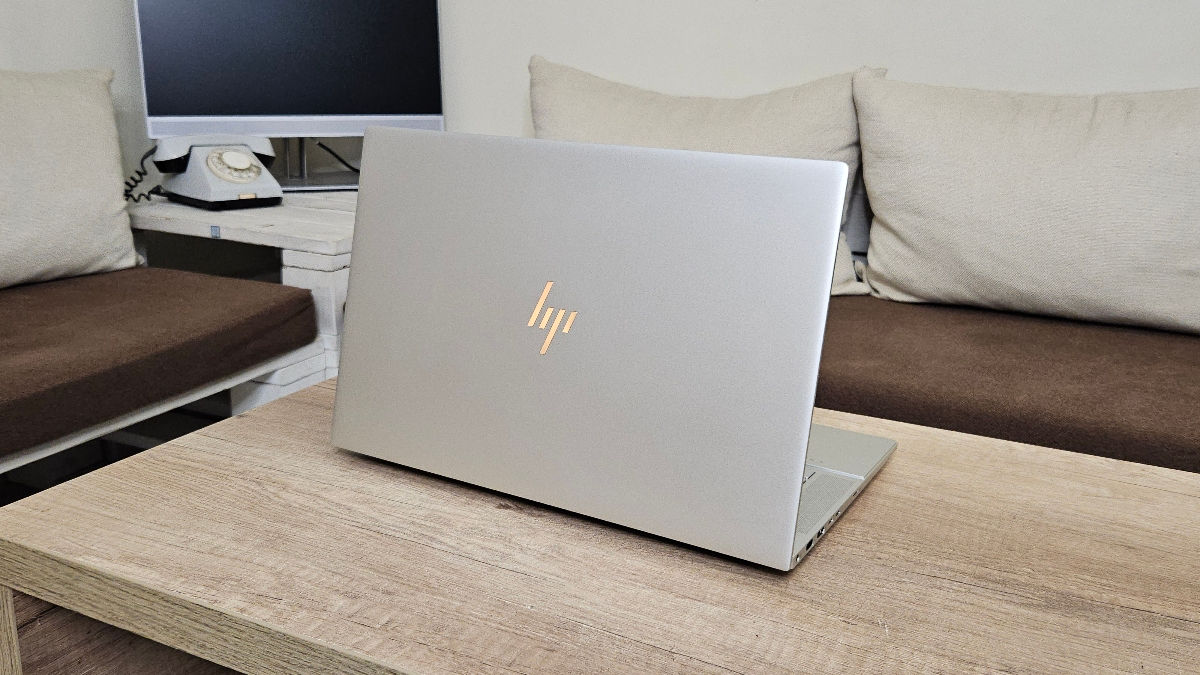 HP ENVY 15 (i7-10Gen, ram 32Gb, GTX 1650Ti 4Gb, SSD 1Tb)