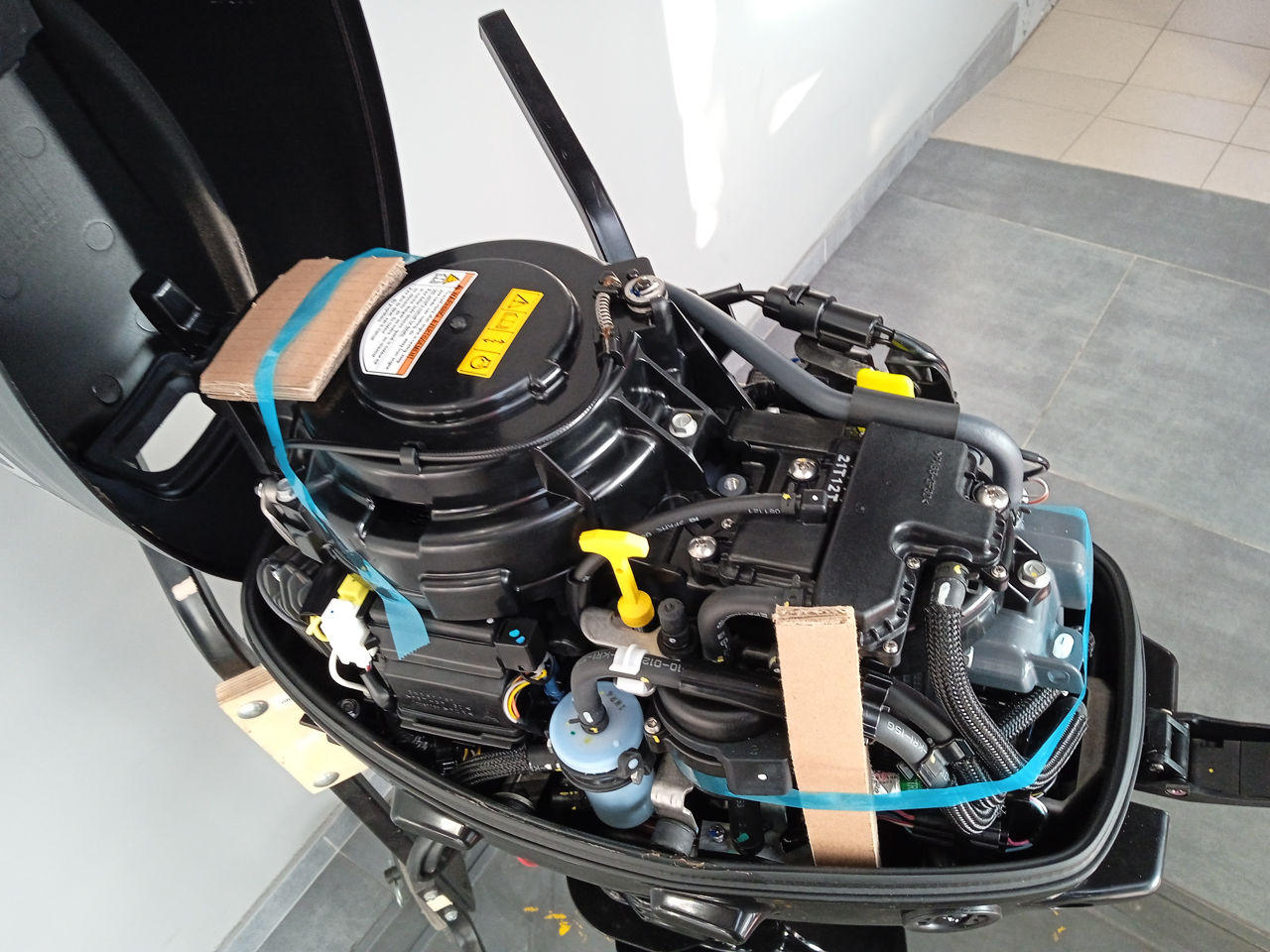Motor de barca Suzuki DF20AS