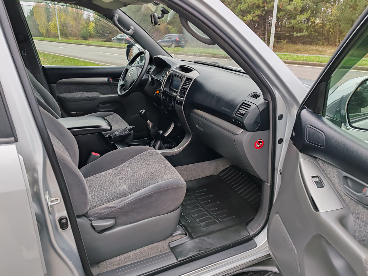 Toyota Land Cruiser Prado 2008 г. с пробегом 325000 км, Дизель, 14450