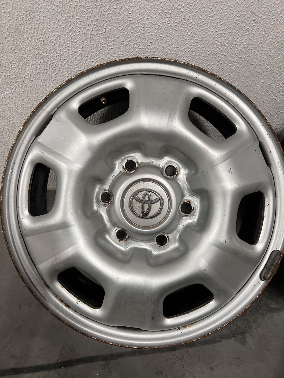 Jante Toyota Hilux, Prado